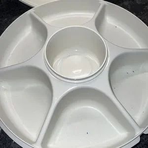Tupperware | Kitchen | Vintage Chip N Dip White Tupperware Like New ...